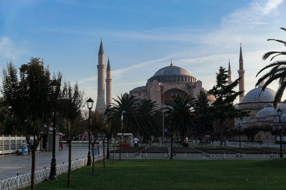 James Bond Istanbul locations (1963): Complete guide